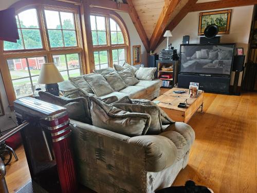 Clover Hill Farm & Country Inn - Berkshire County, MA