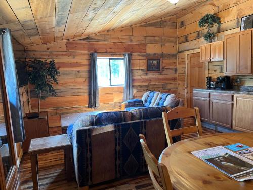 Galena Road Cabins - South Dakota