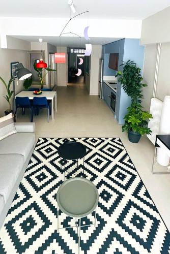 Renovated City Center X3 Double Bed Flat - Héraklion