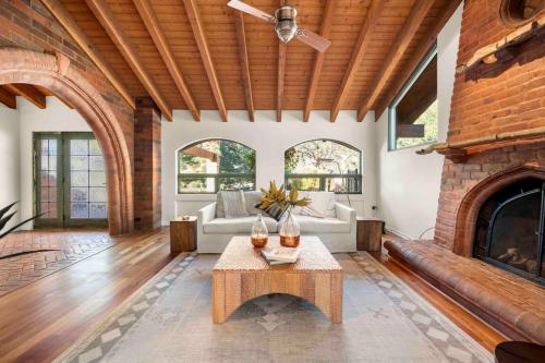 Stunning Chapel Home With Incredible Views Hottub - Sedona, AZ