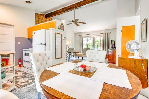 3 Mi To Michigan State: Duplex W/ Patio In Lansing - Michigan State University, Michigan