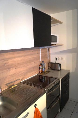Appartement Calme Et Lumineux A 5 Mn De Paris - Saint-Denis, France