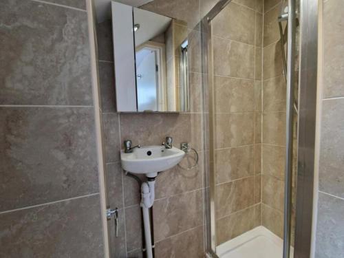 Town Centre, Very Convenient - Shropshire