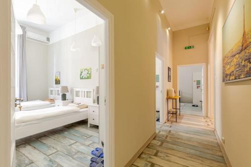 Thesagehomestay-spacious Apartment Centre Budapest - Budapest