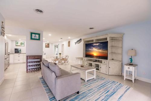 Spacious 2br Home For A Coastal Escape - Venice