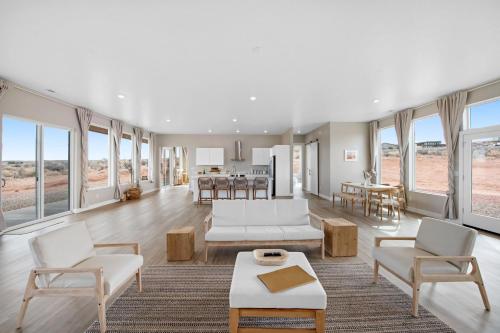 Page Arizona Border Town- Tranquil Zen Retreat With Amazing Mesa Views - Utah