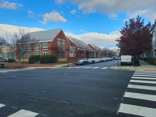 King Bed Old Town Central Retreat - Washington, DC