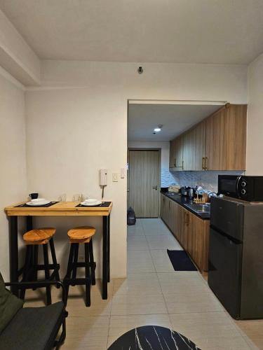 Q Workcation Wfh Staycation - Pasay