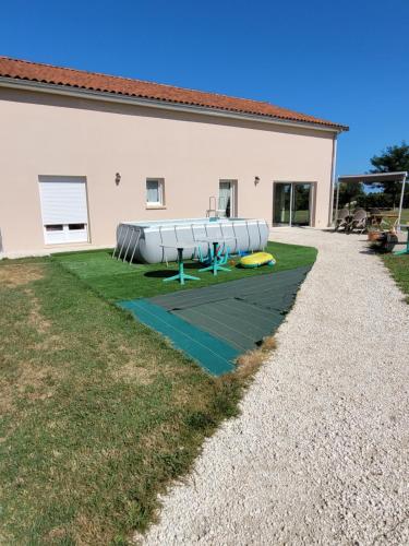 Tiny De La Terriere -Dordogne Perigord - Montignac