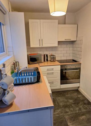 Private Room On Donegall Road In Central Belfast - Belfast
