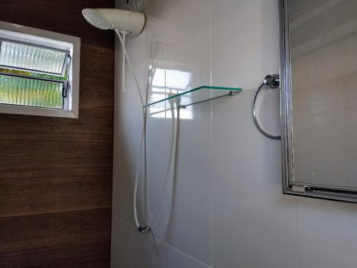 Aconchegante Microcasa Banheiro Privativo E Garagem Compartilhada - Bauru