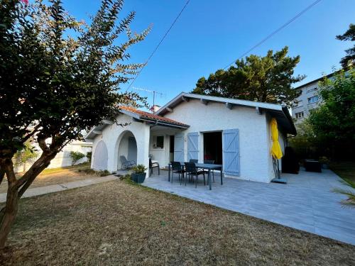 Casa Pinodieta - Location saisonnière, 9 Allée Pinodieta, 84200 Cinq ...