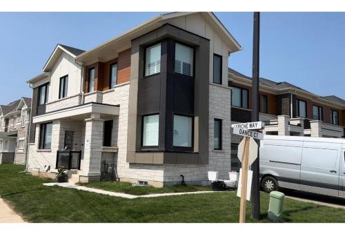 Smart & Cute 1br Basement Apartment-milton - Milton
