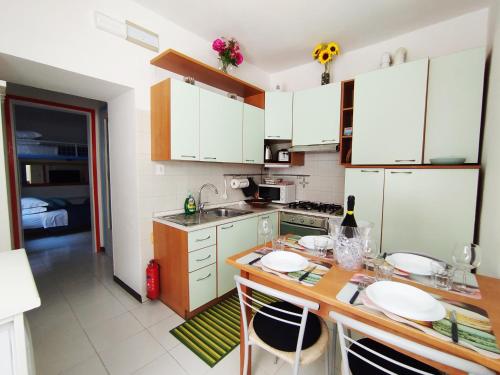 Appartamento Storico In Viale - Trieste
