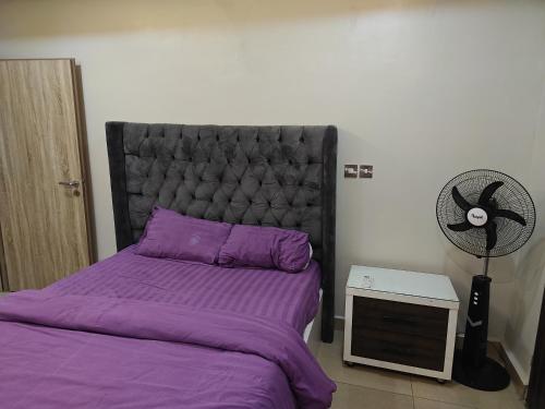 The Continental Apartment, 24hrs Power, Security, Cable TV, Solar ...