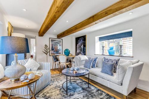 Rosalie Cottage - Broadway