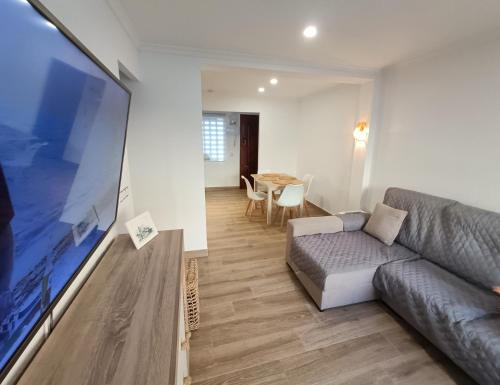 Playa Rompidillo Rota Deals & Reviews, rota | LateRooms.com