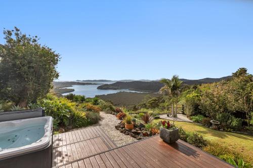 Sunrise Lookout - Paihia Holiday Home - Kerikeri