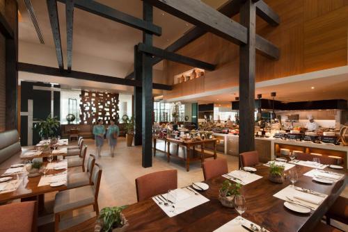 Conrad Manila, Philippines - 2000 reviews, price from $136 | Planet of ...