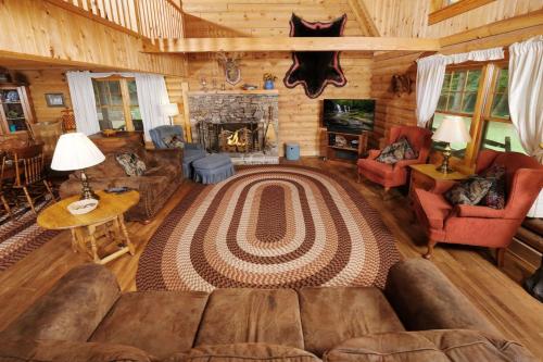 Norton Creek Hideaway Your Secret By The Stream - Gatlinburg, TN