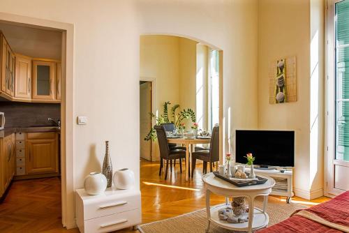 Appartements Centre Ville Massena Avec Vue - 尼斯