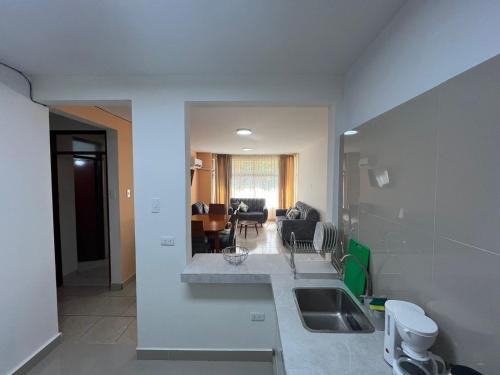 Departamento 2 Dormitorios Y 2 Banos Frente A Parque Santa Maria Del Pinar - Piura