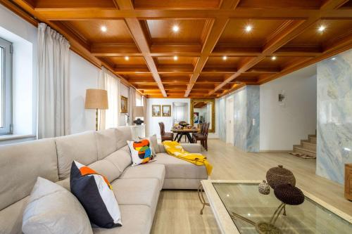 Villa Rosa Estoril Retreat By Portugal Portfolio - Estoril