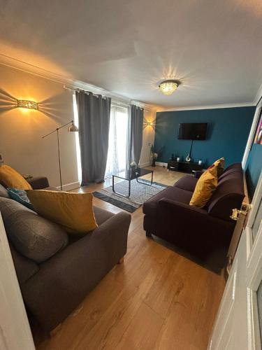 Luxurious 3 Bedroom Contractor House Stevenage By Randz Property Group - Short Lets L Sleeps 6 L Fre - Stevenage