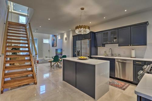 Live Loftily At University City - Villanova University, Villanova