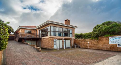 Great White Accommodation - Kleinbaai