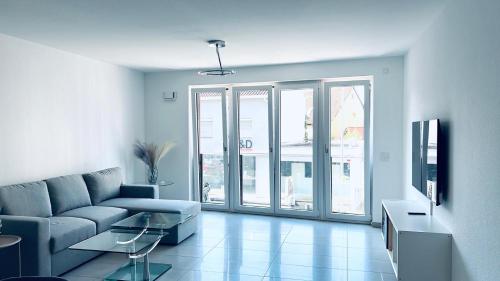 Ozels Designer Loft Metzingen - Smart Tv, Netflix, Private Kostenlose Tiefgarage, Self-express Check - Metzingen