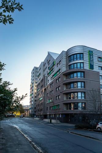 Burley Road (Campus Accommodation) - Leeds