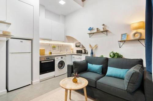 Lodging Apartments Almirall Beach B2 - Barcelona