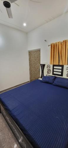 House of krishna Deals & Reviews, Vrindavan | LateRooms.com