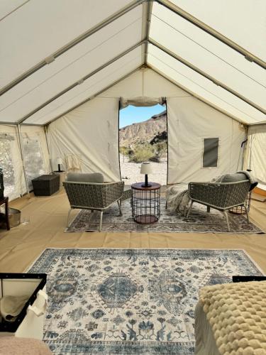 Vegas Glamping - Boulder City, NV
