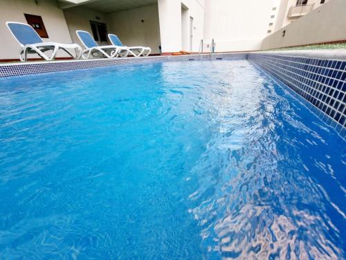 Aspire Tower # Elegant Classic 1br With Pool And Gym - Manama