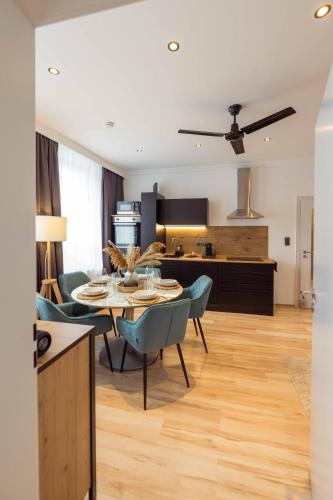 Schillerapartment Hof, Smart-checkin, Ir-sauna, Parkplatz, Wlan600mbit - 霍夫