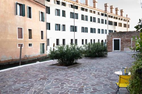 Lemon House - Venice