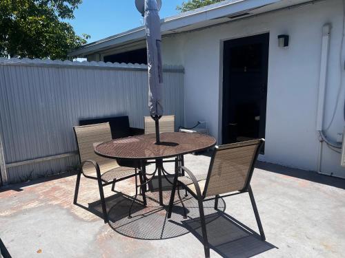 Spacious Private Room Close To Miami Attractions - Westchester, FL