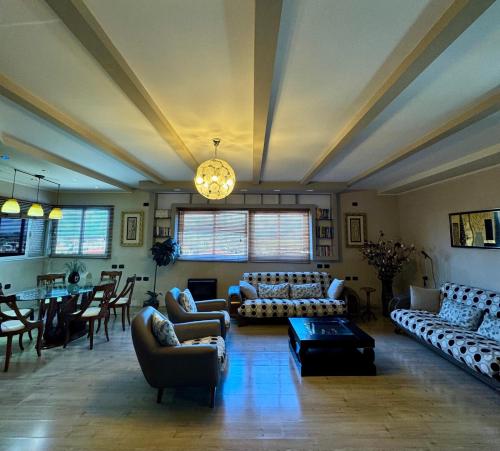 Andi guest house in Fier, Albania - 30 reviews, prices | Planet of Hotels