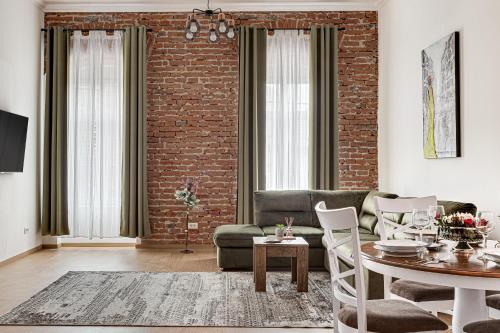 Ari Central Grand Apartments - Luxurious Stay - Arad