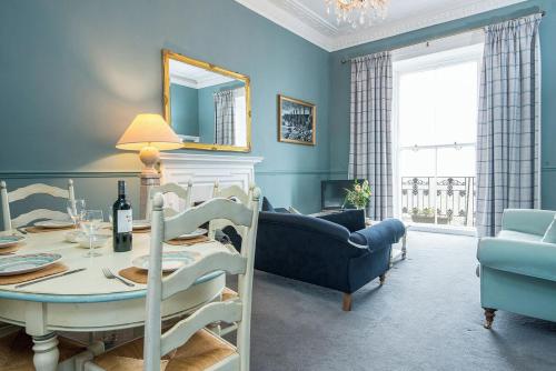 Harbour Heights - Tenby