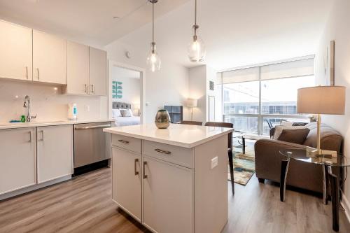 Luxury Apt Near Downtown - Rye, NY