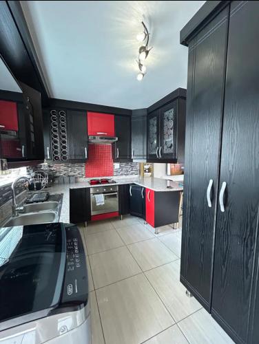 3 Bed Home Nelspruit Golden Crescent - Mbombela