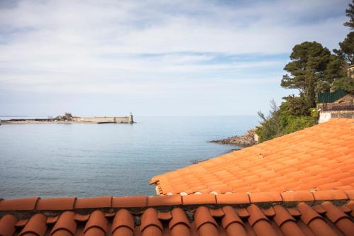 Le Relais Des Trois Mas in Collioure from $186