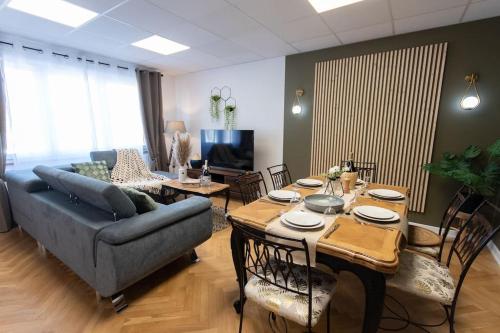 Maison Chaleureuse Avec Parking Gratuit Sur Place - Strasbourg