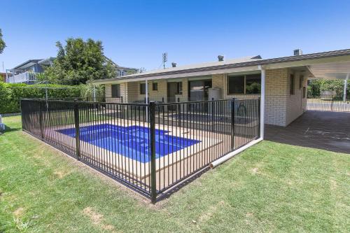 Hibiscus Holiday Home - Hervey Bay