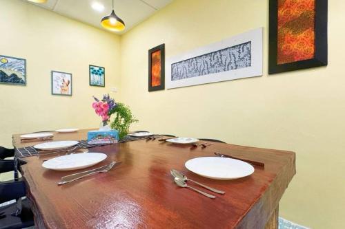 Bercham 81 Homestay - イポー