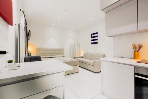 Home Sofia Room 1-by Easylife Swiss - Lugano