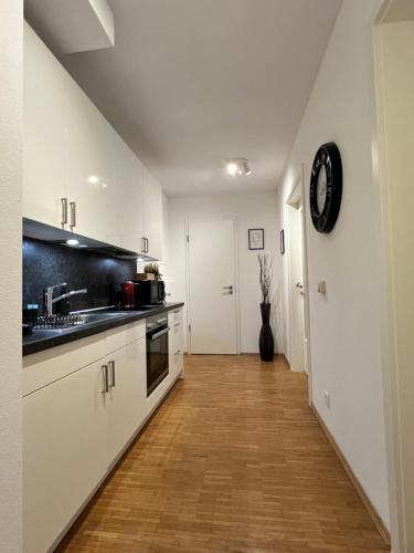 Moderne Wohnung Nahe Hbf-lift-tiefgarage-contactless Check-in - Hannover